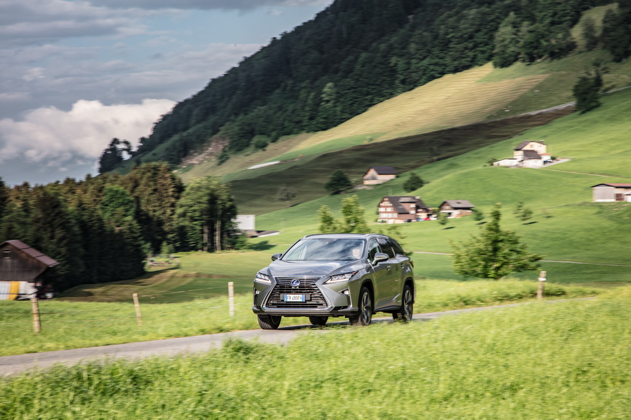 Photo 1 - Lexus RX : une version à 7 places officialisée pour 2018 - L ...