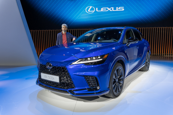 Nouveau Lexus RX (2022). Hybride rechargeable et performance - L'Argus