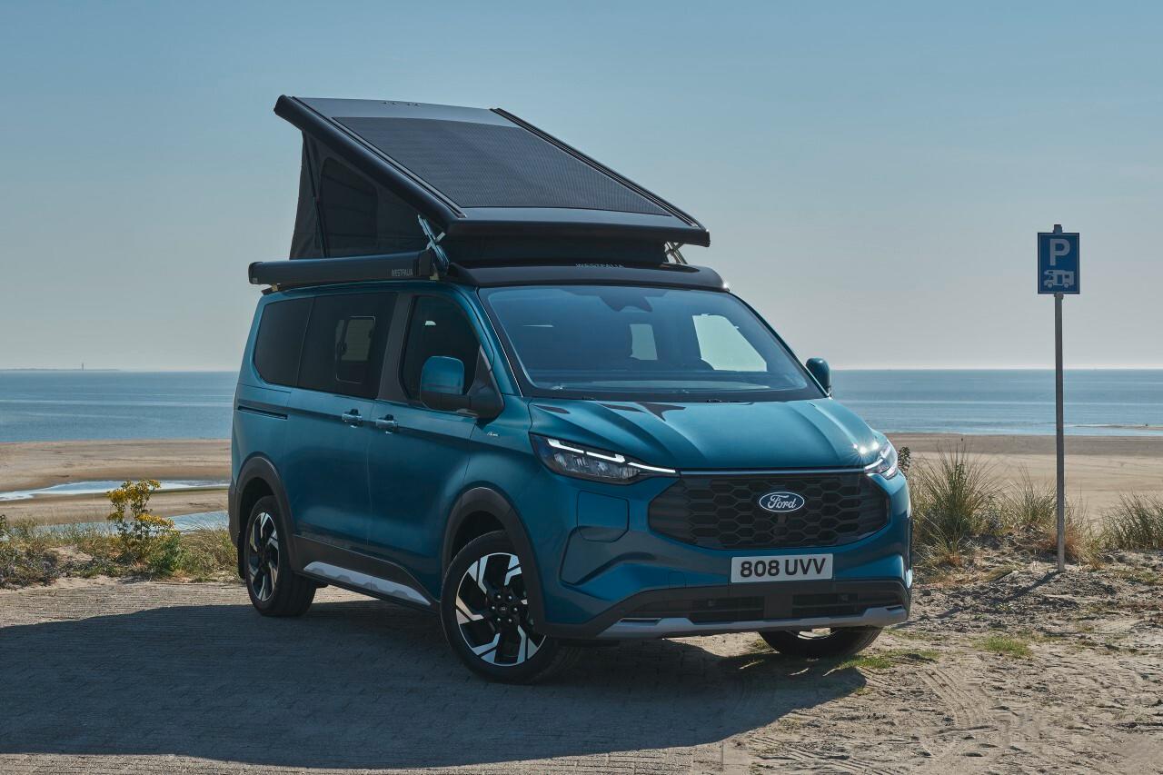 Photo 1 - Ford Transit Custom Nugget (2024). Deux nouvelles versions ...