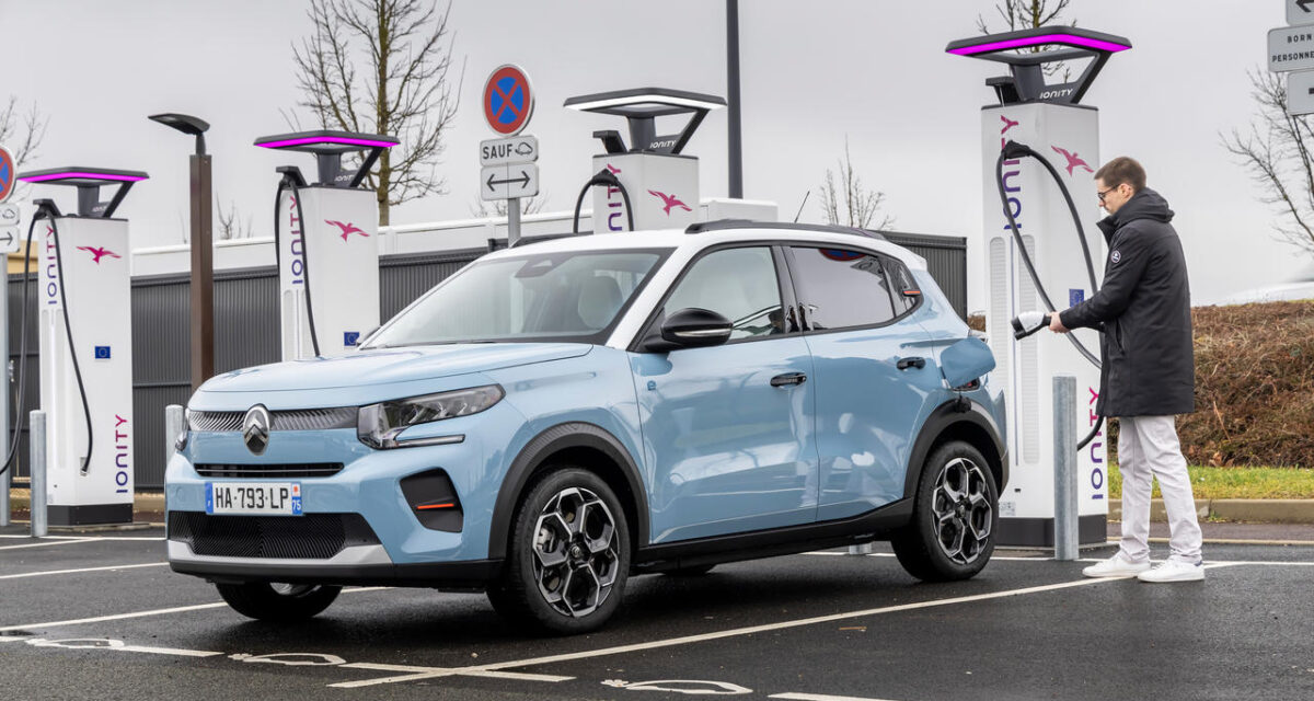 Citroën Berlingo Van XTR (2025). Un look sportif pour le petit ...
